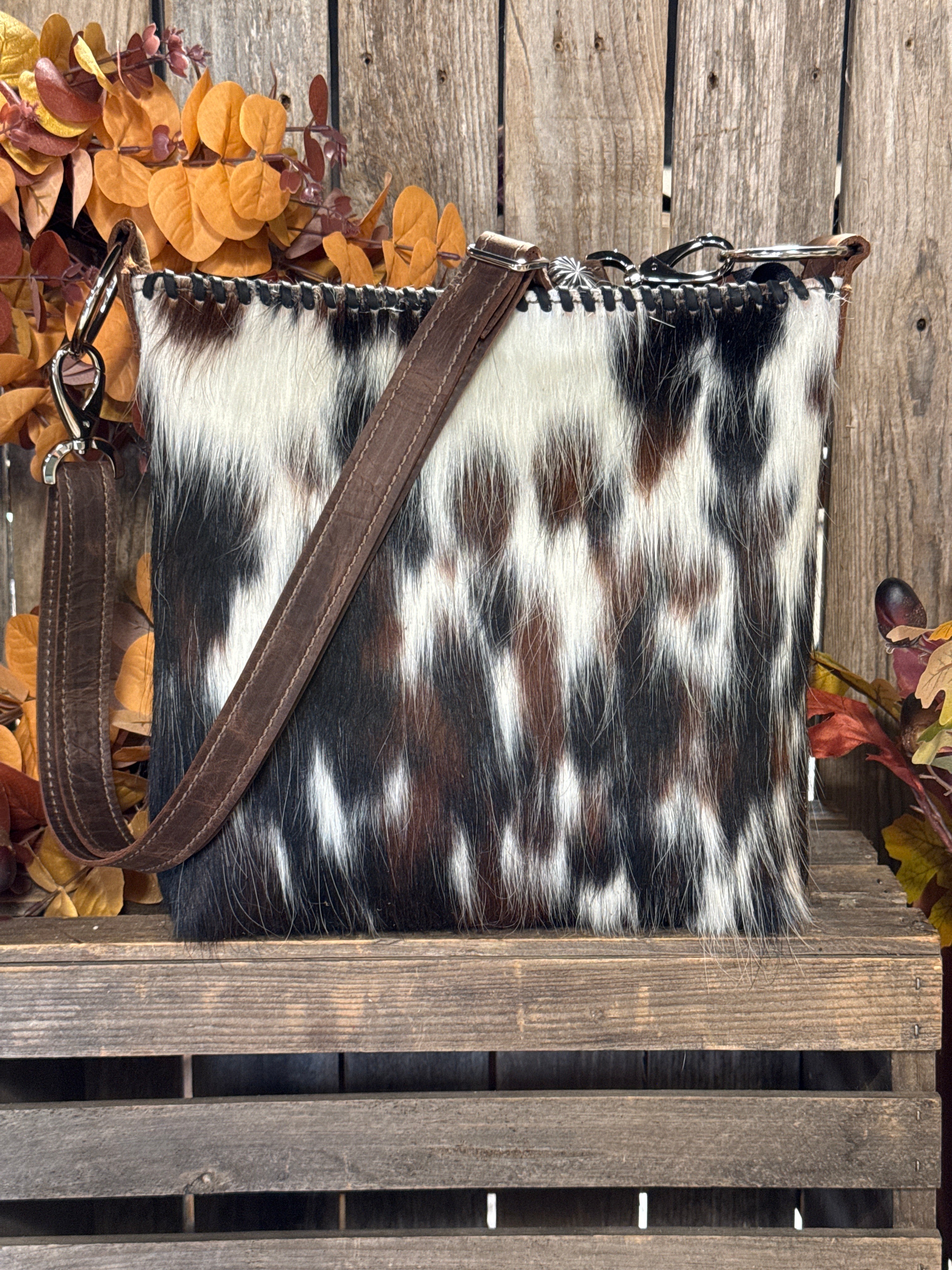Hagey #6985 – Designer Custom Leather