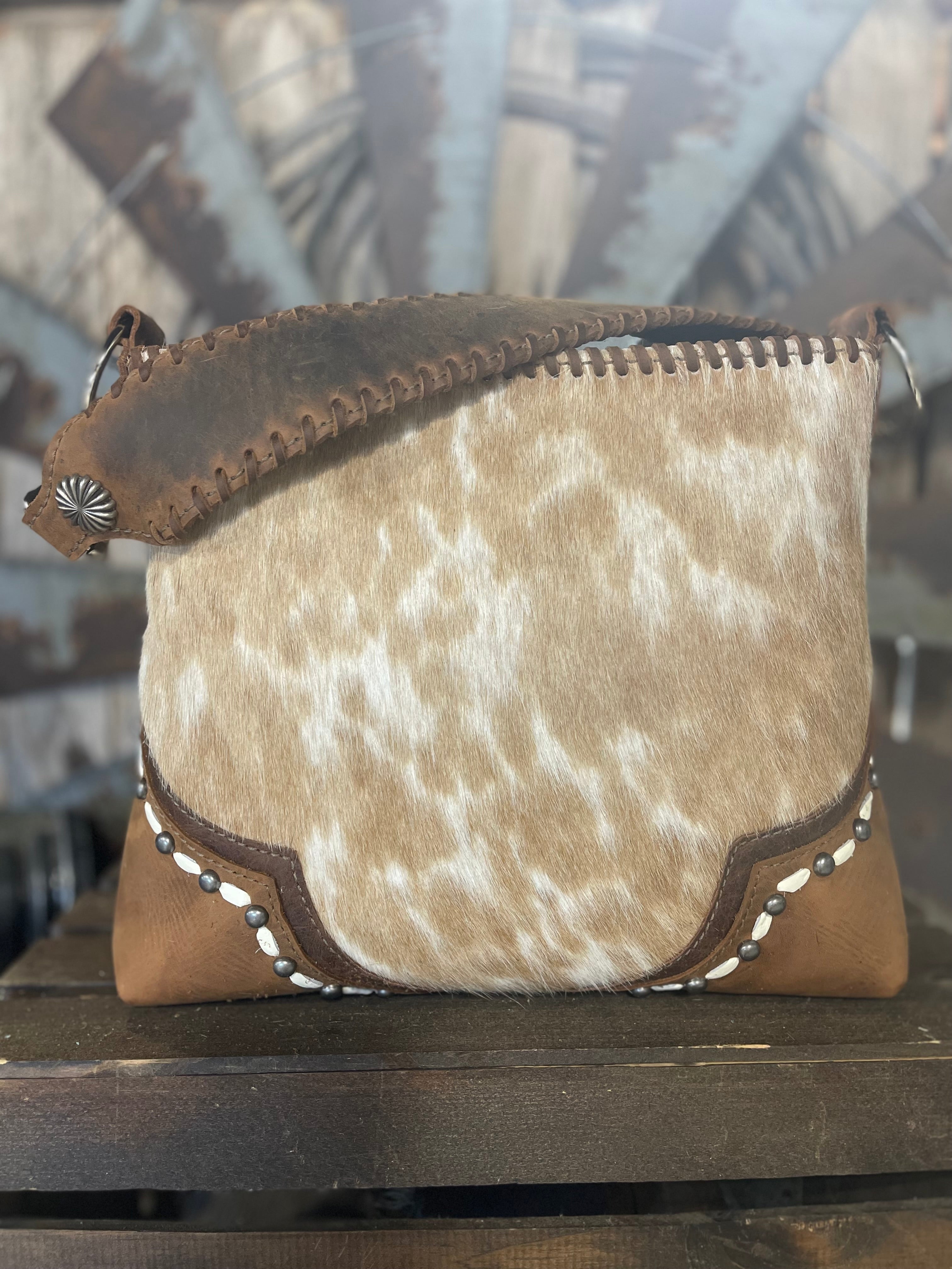 Tiny Tejas #7889 – Designer Custom Leather