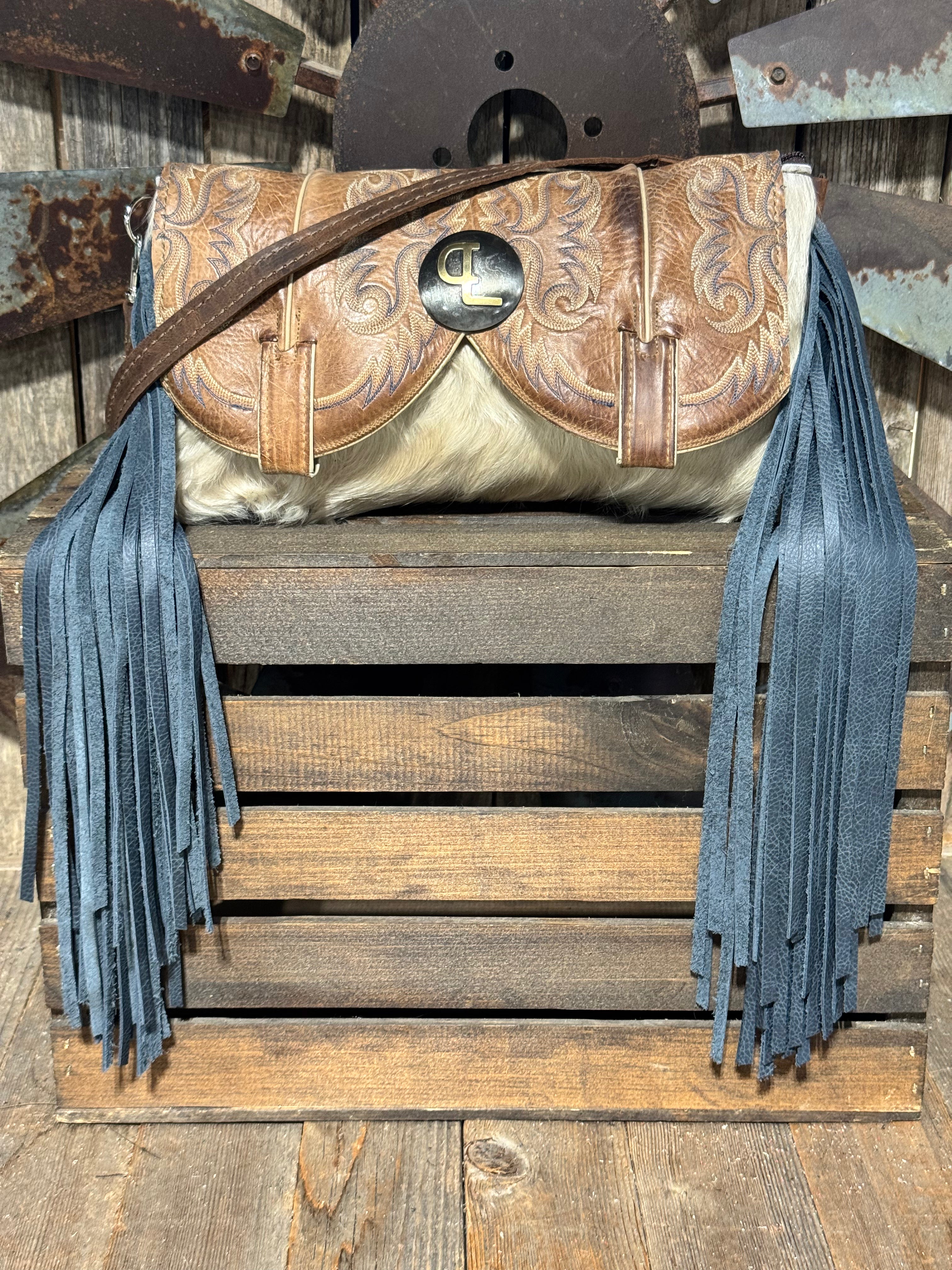 Sassy #8438 – Designer Custom Leather